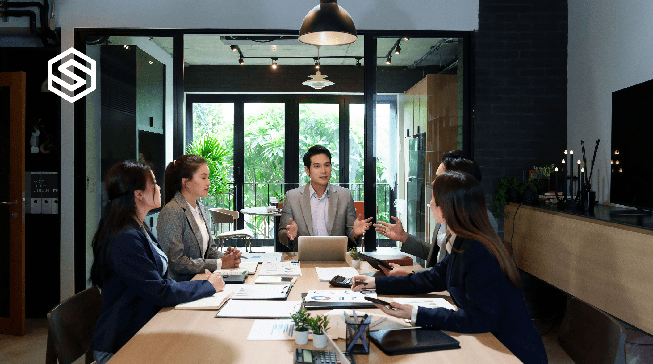 Legacy Data Governance Vs Microsoft Purview | Simpson Associates